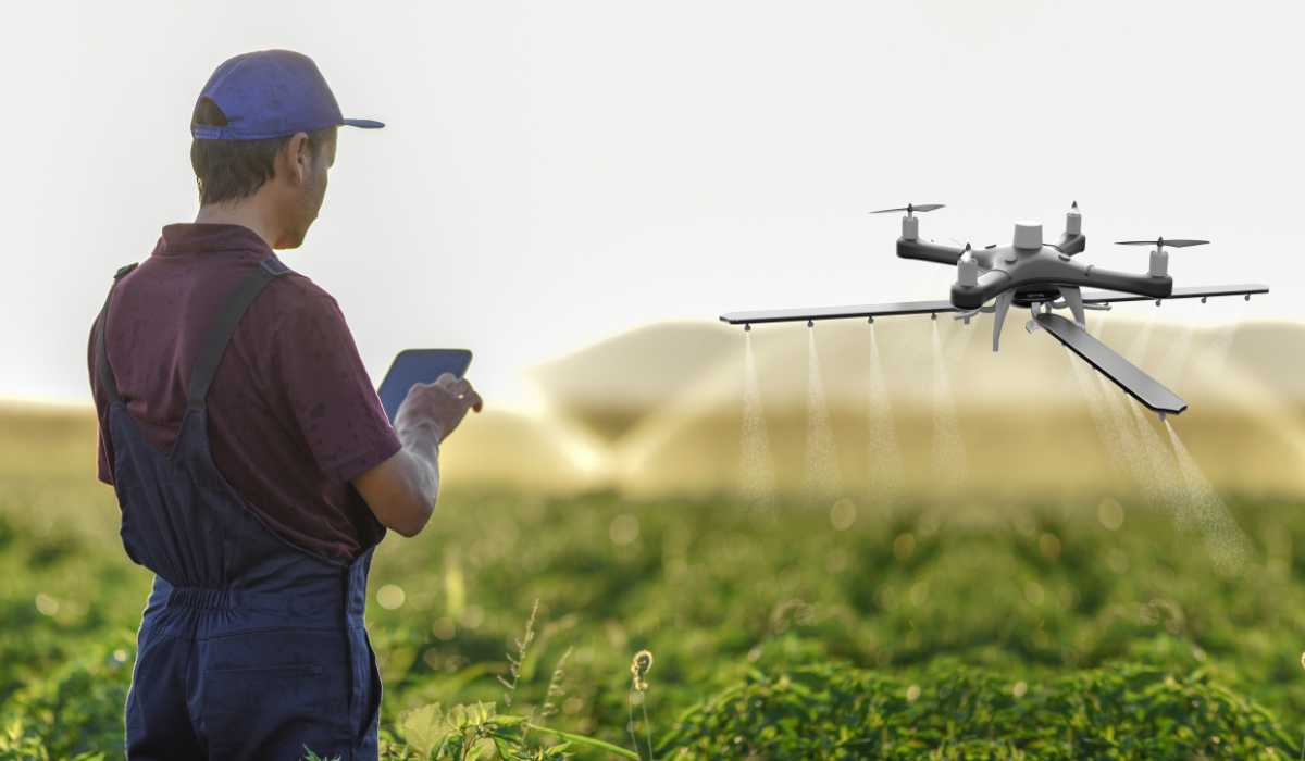 IoT in Agriculture: Revolutionizing Farming Efficiency and Productivity